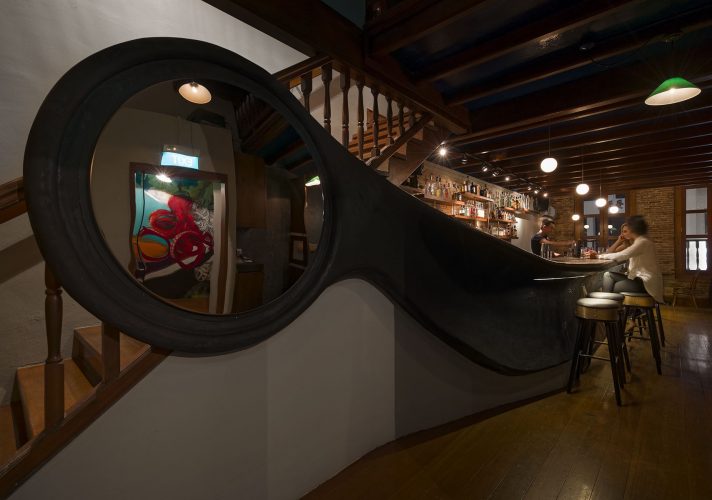 These are the top 10 bars to visit in Singapore.